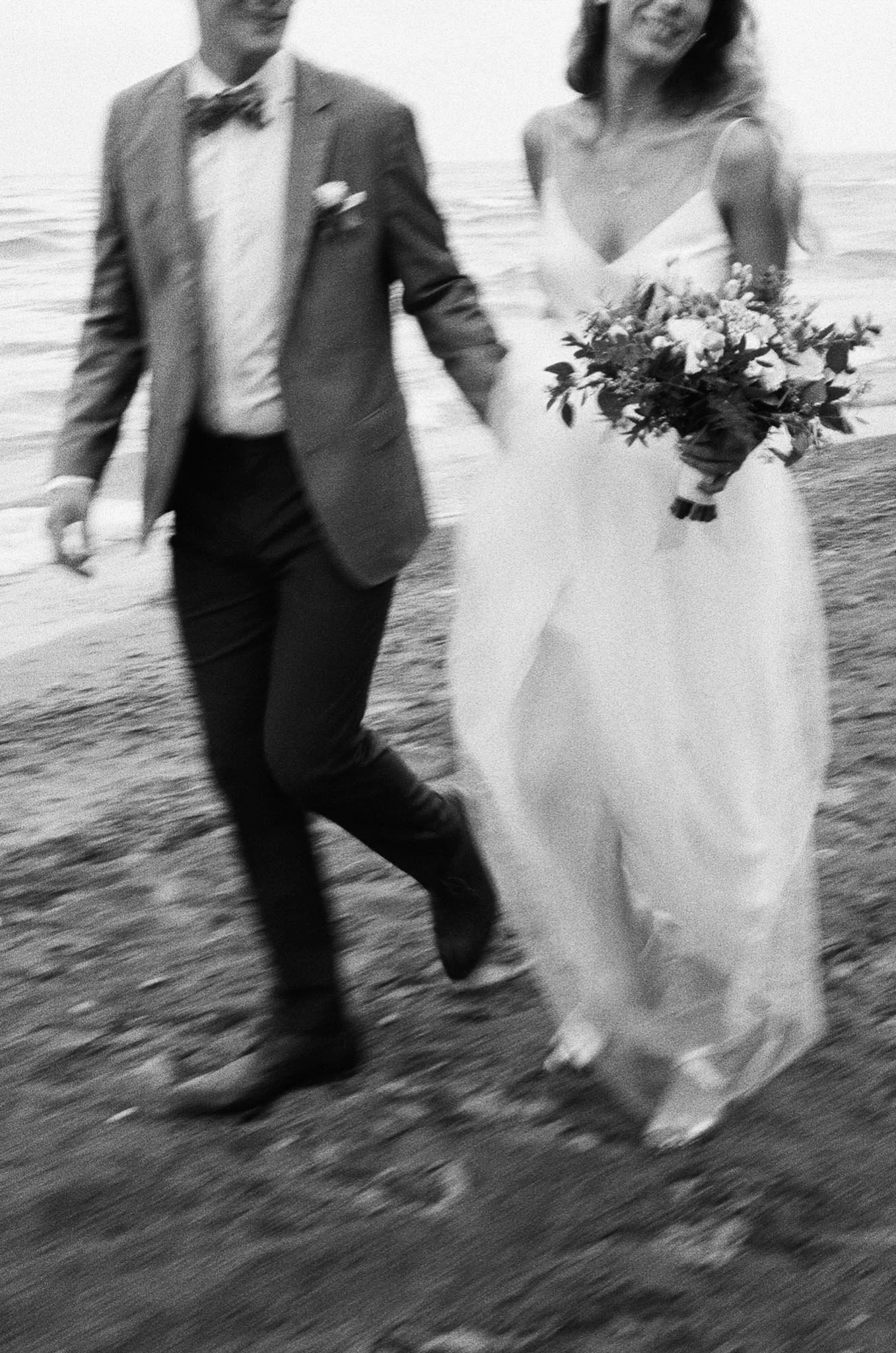 DEVIC FOTOS Toronto Film Wedding Photographer